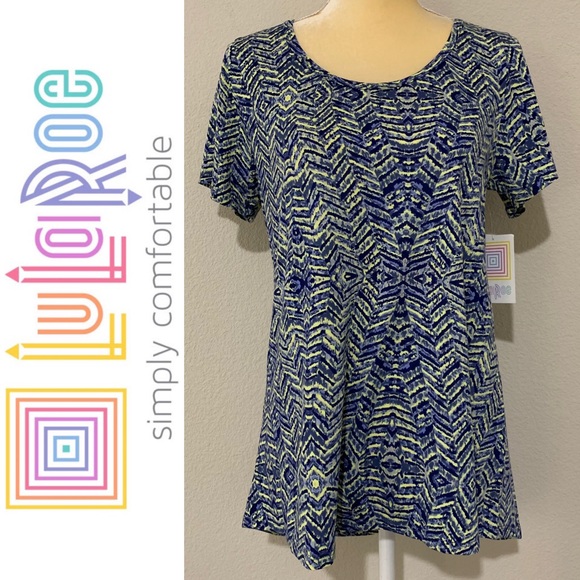 LuLaRoe | Tops | Lularoe Classic T Shirt Sz Medium | Poshmark